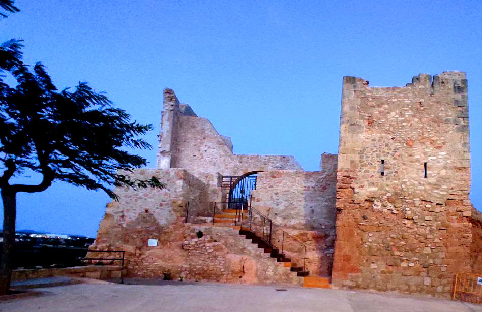 GCAG5C2 El castell dels Garidells (Traditional Cache) in Cataluña ...
