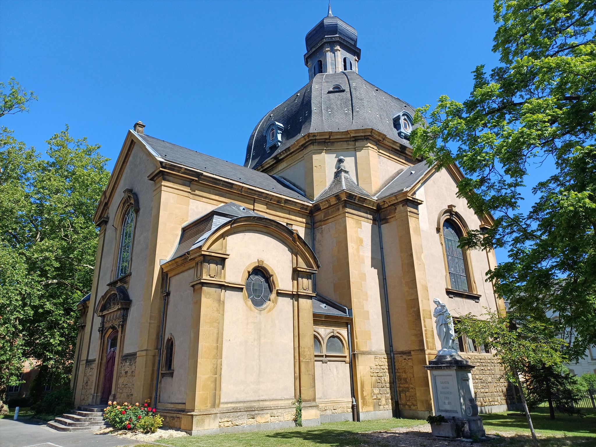 Chapelle Saint-Charles-Borromée - Metz, France - This Old Church on ...