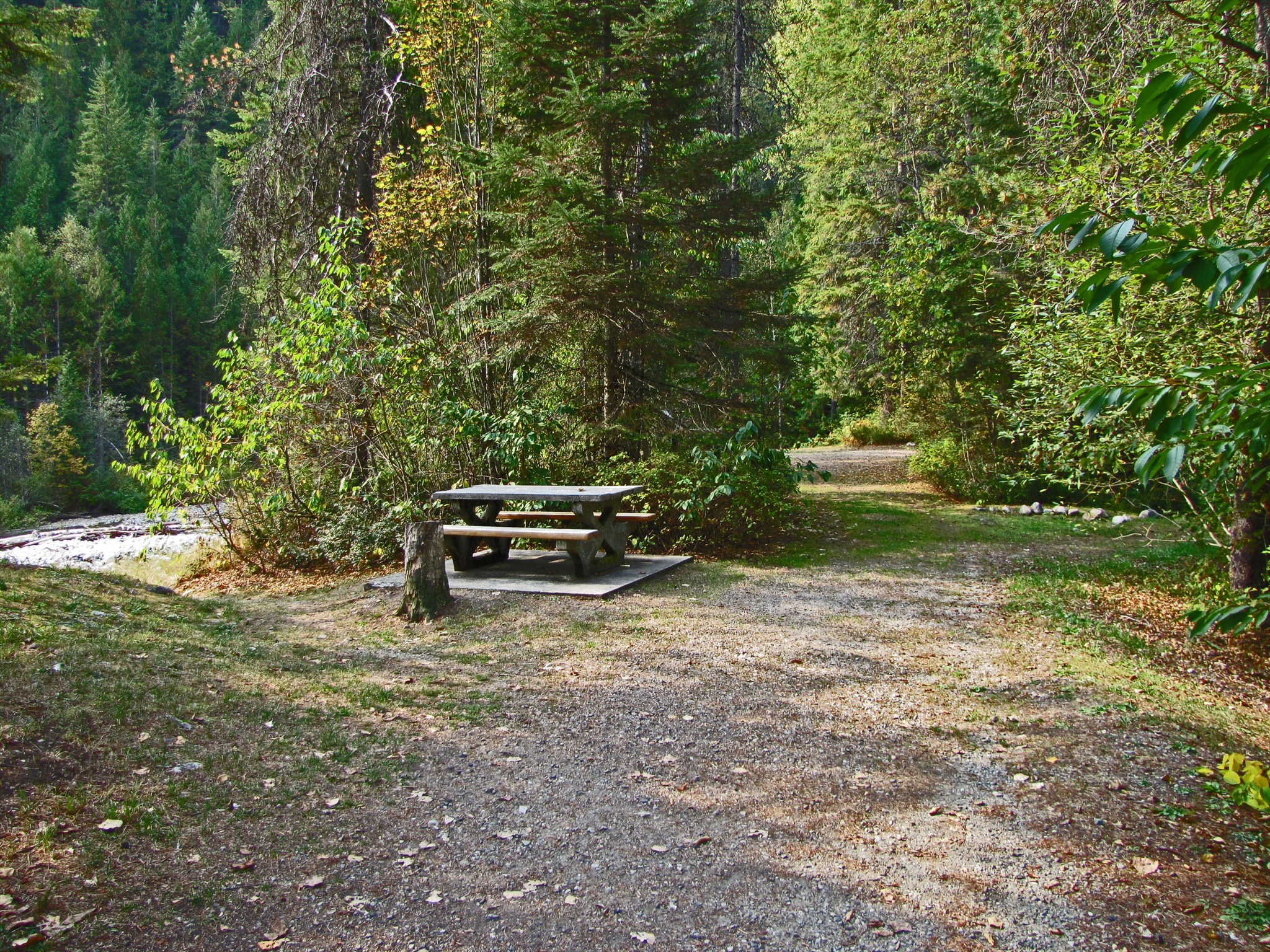 Lost Creek Rest Area - Salmo, British Columbia - Highway Rest Areas on ...