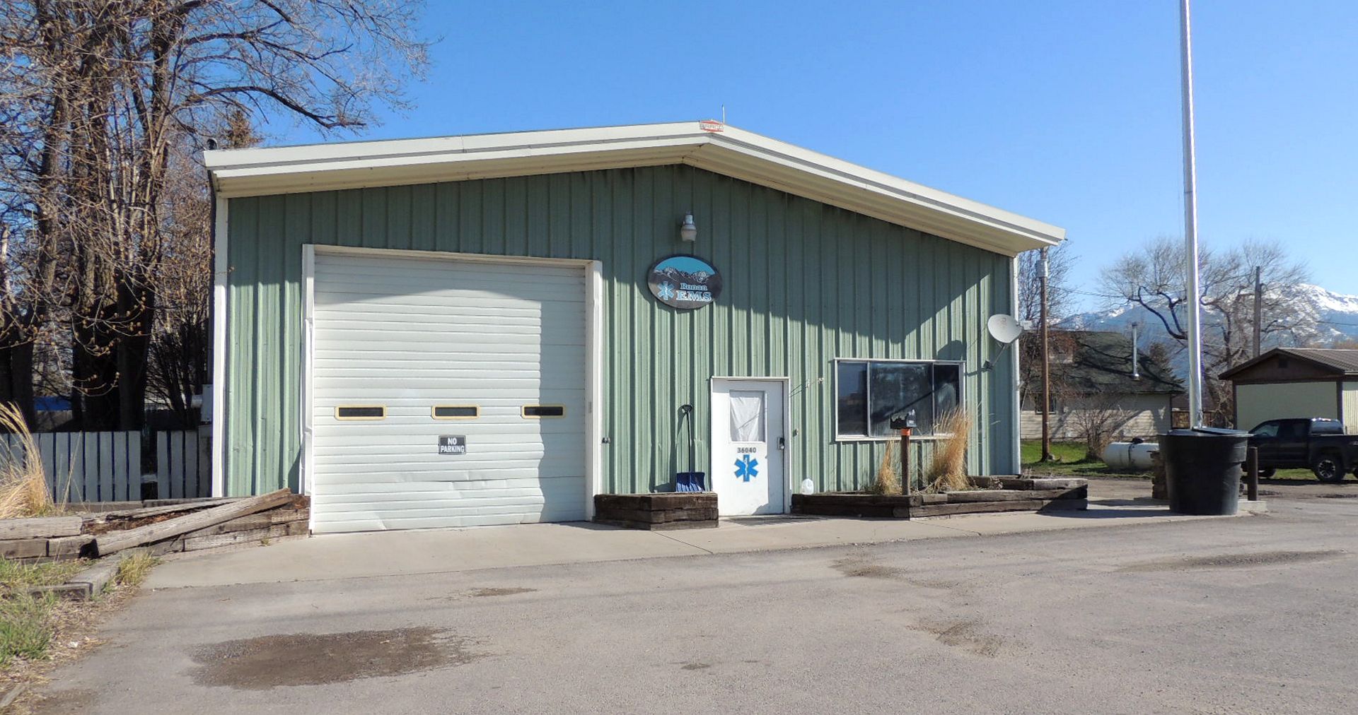 EMS - Ronan, Montana - Paramedic Stations on Waymarking.com