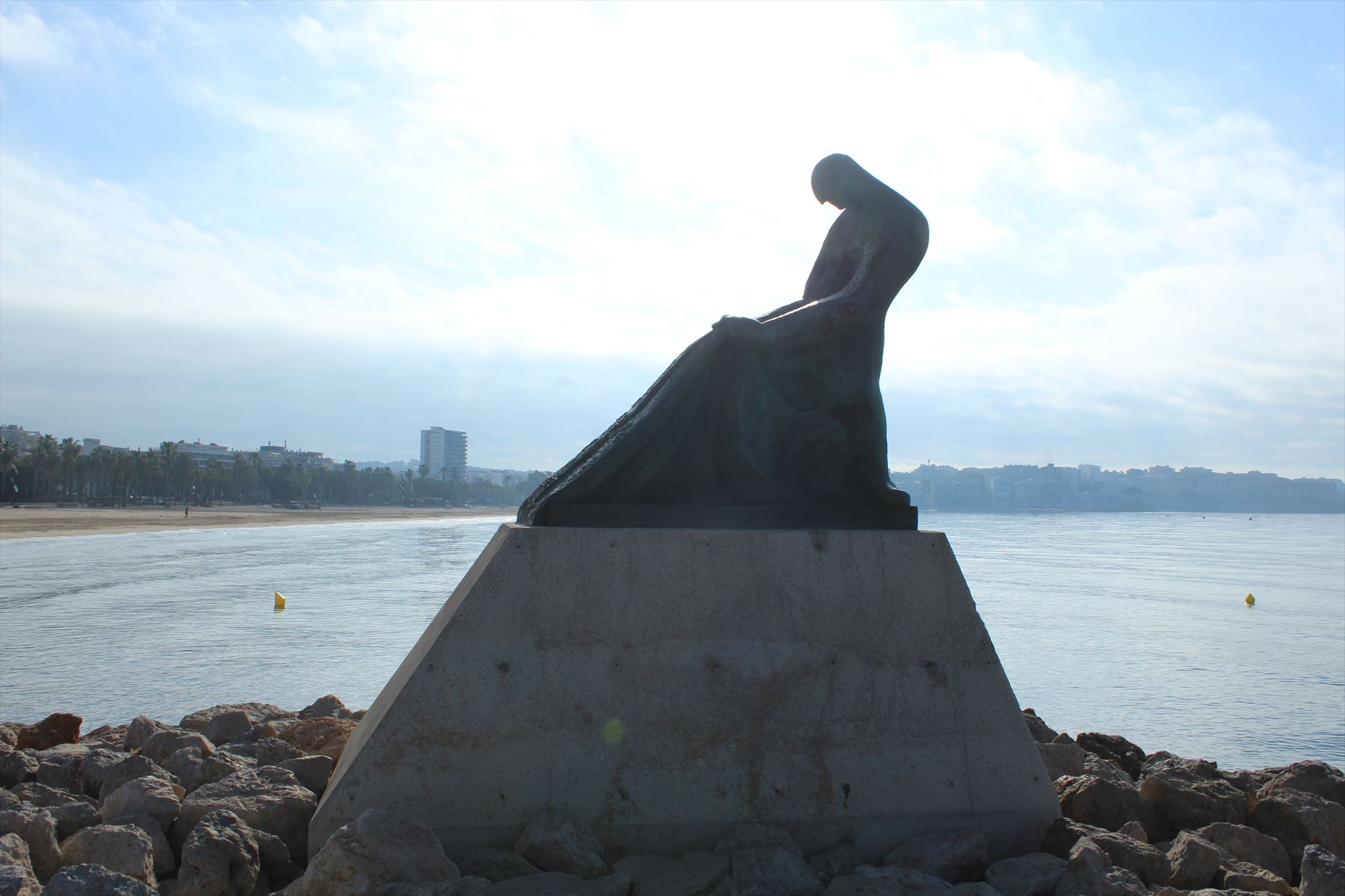 Monumento al Pescador - Salou, España - Official Local Tourism ...