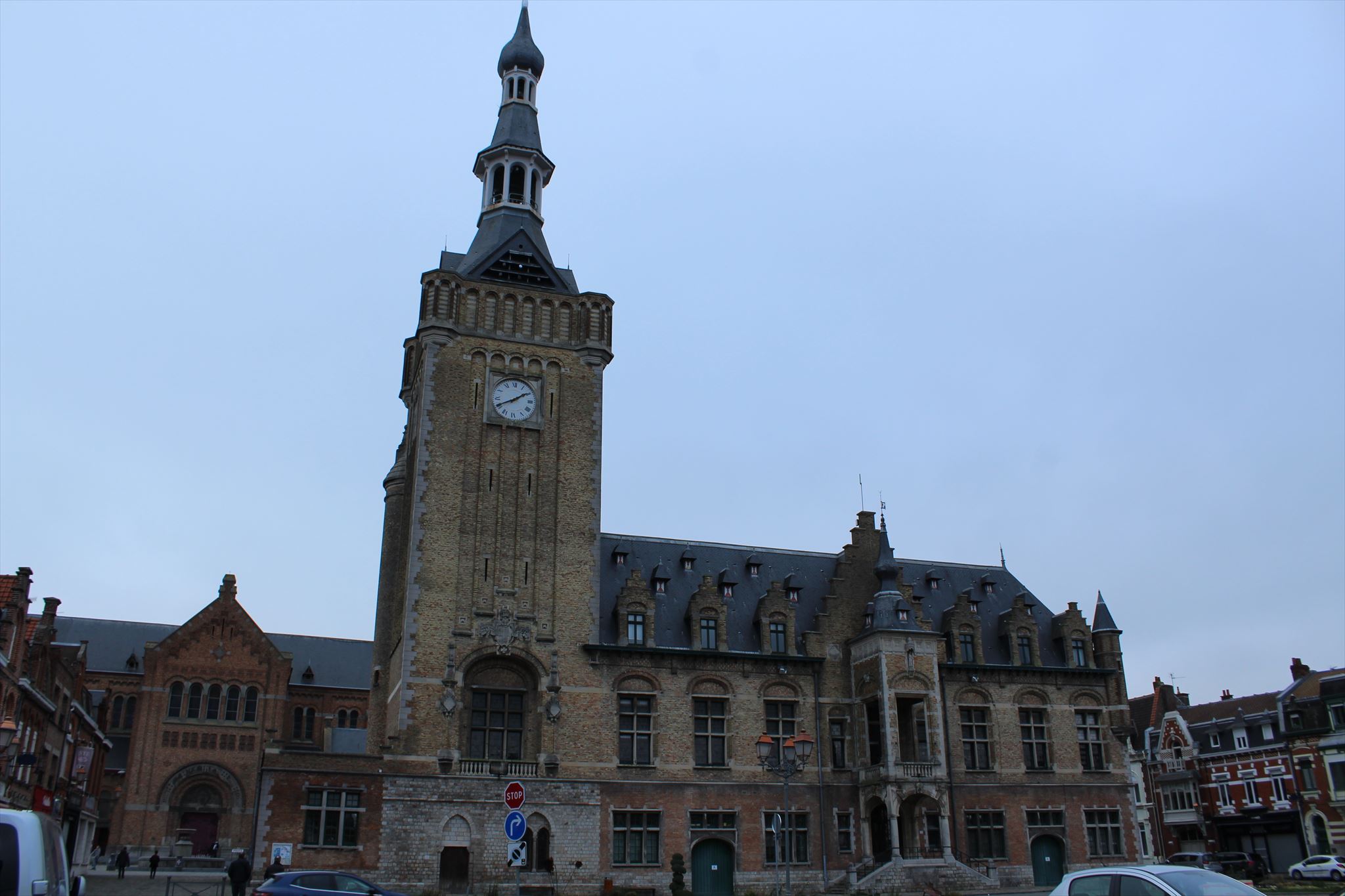Modèle d'une reconstruction Flamande - Beffroi, Hôtel de ville et Grand ...