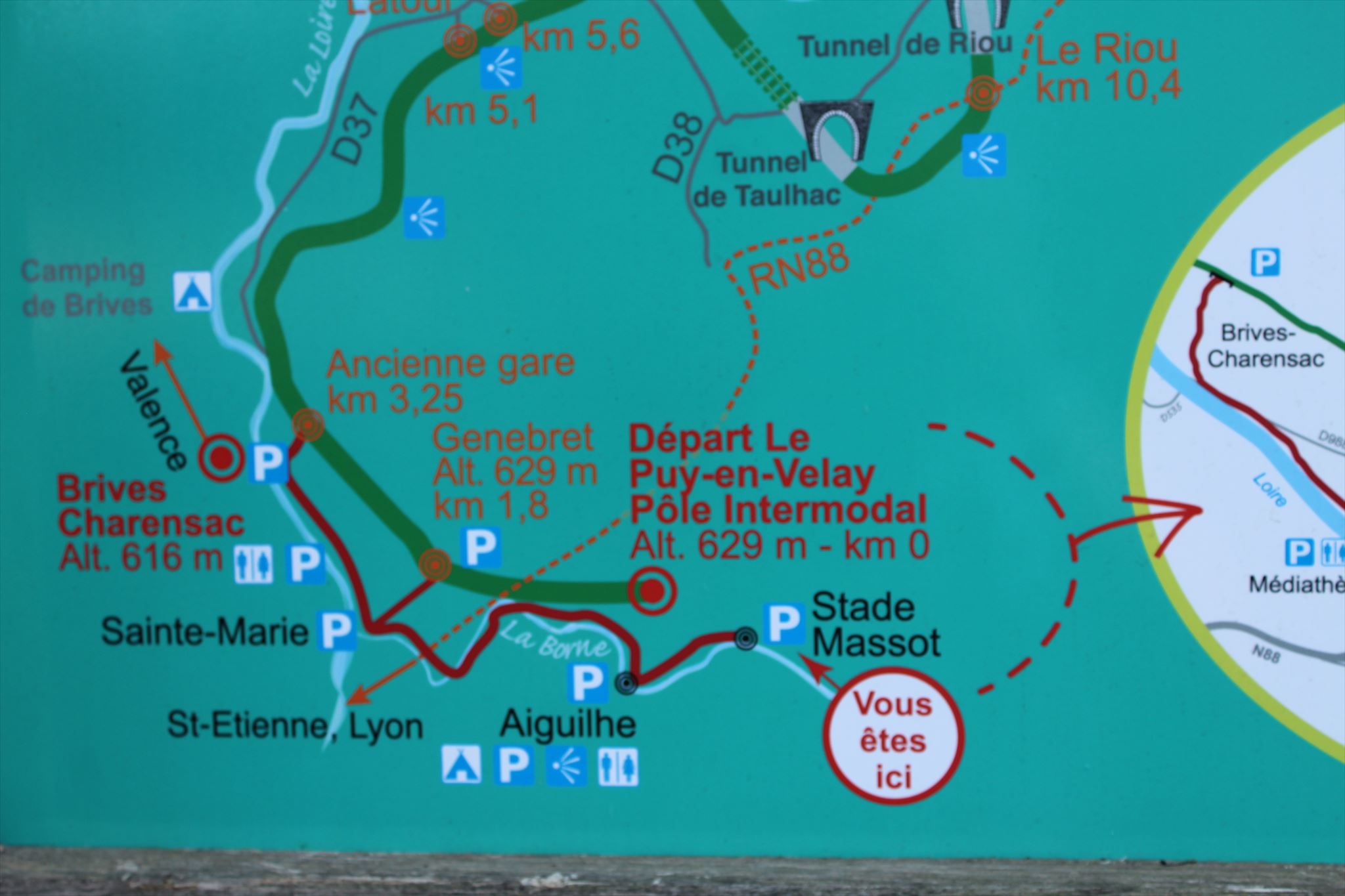 Vous Êtes Ici : Stade Massot - Le Puy-en-Velay, France - 'You Are Here ...