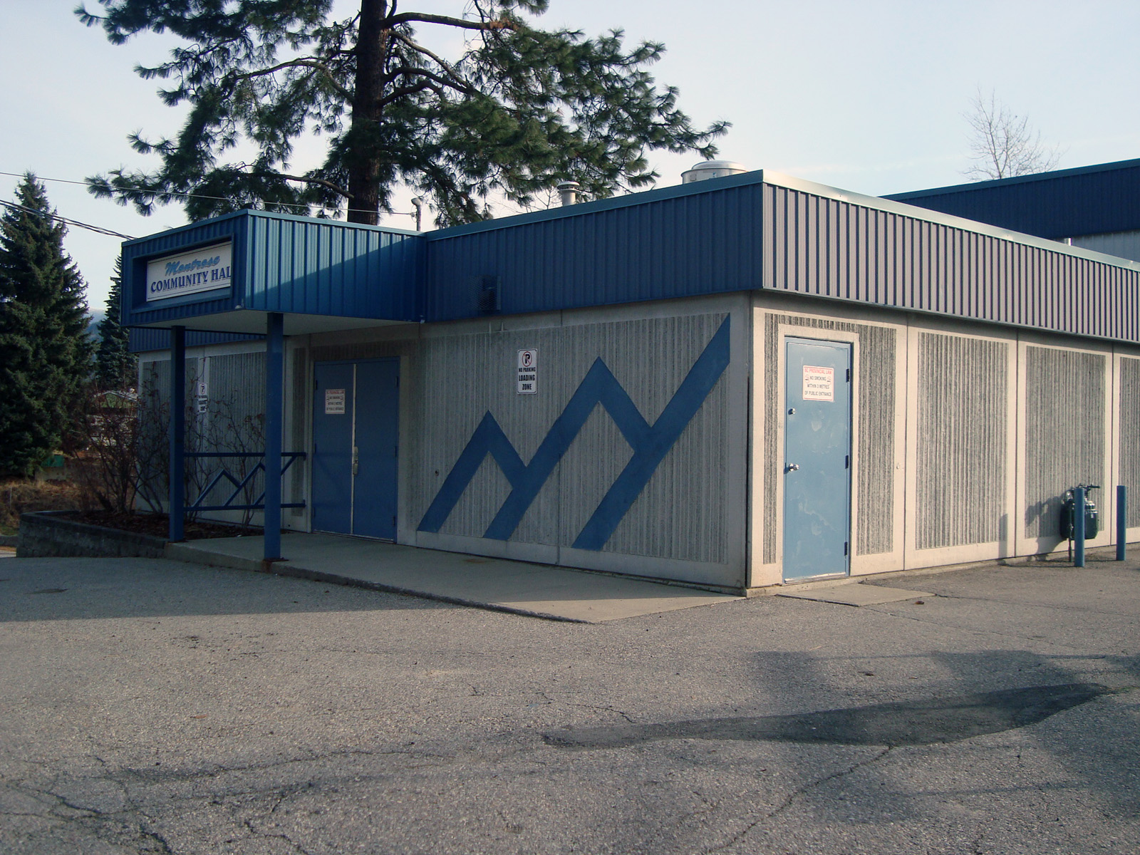 Montrose Community Hall - Montrose, British Columbia - Municipal ...