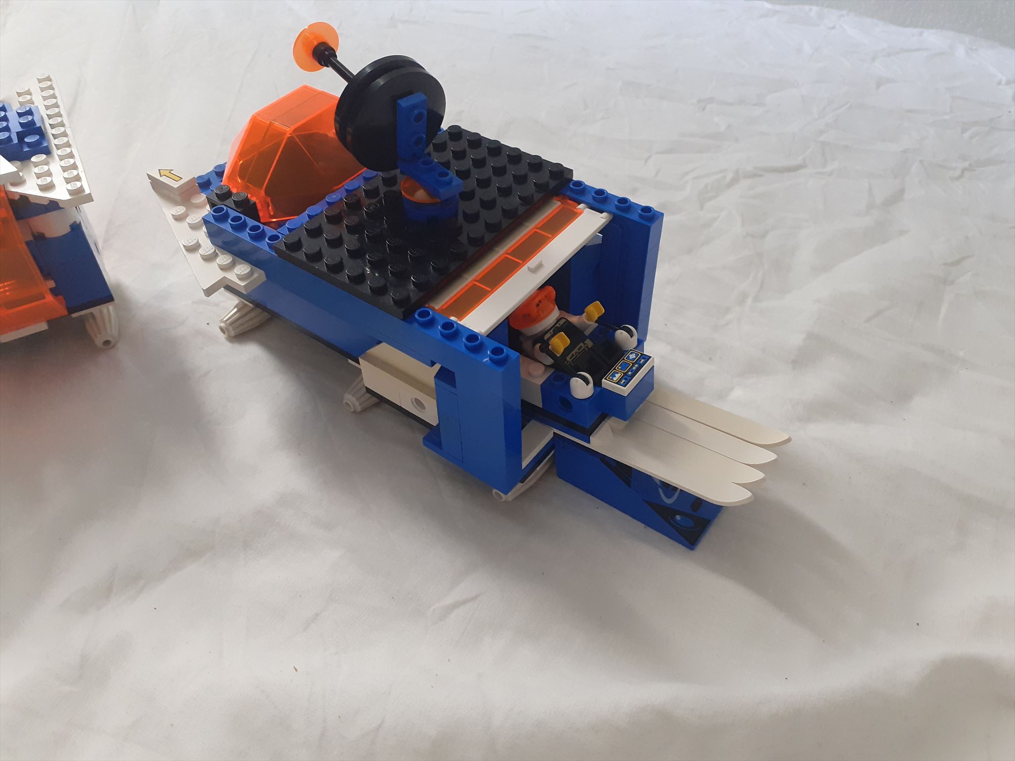 LEGO MOC 6973 Bullet Train by Legoivo | Rebrickable - Build with LEGO