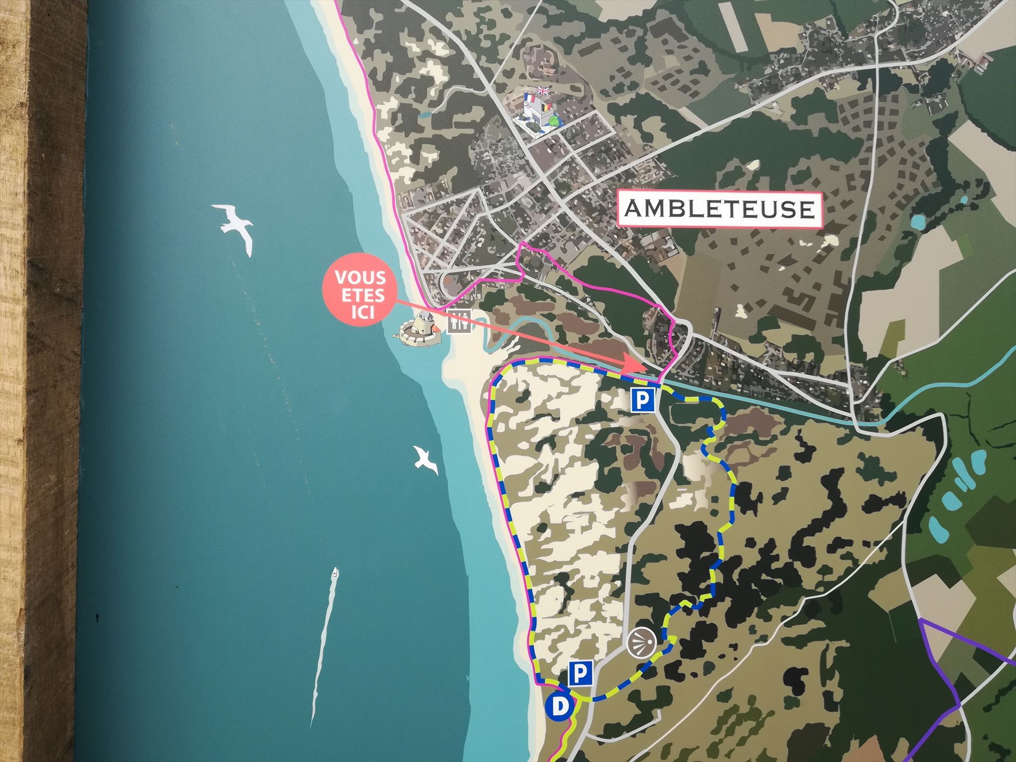 Vous Etes Ici: Aire d'accueil de l'estuaire - Ambleteuse, France - 'You ...