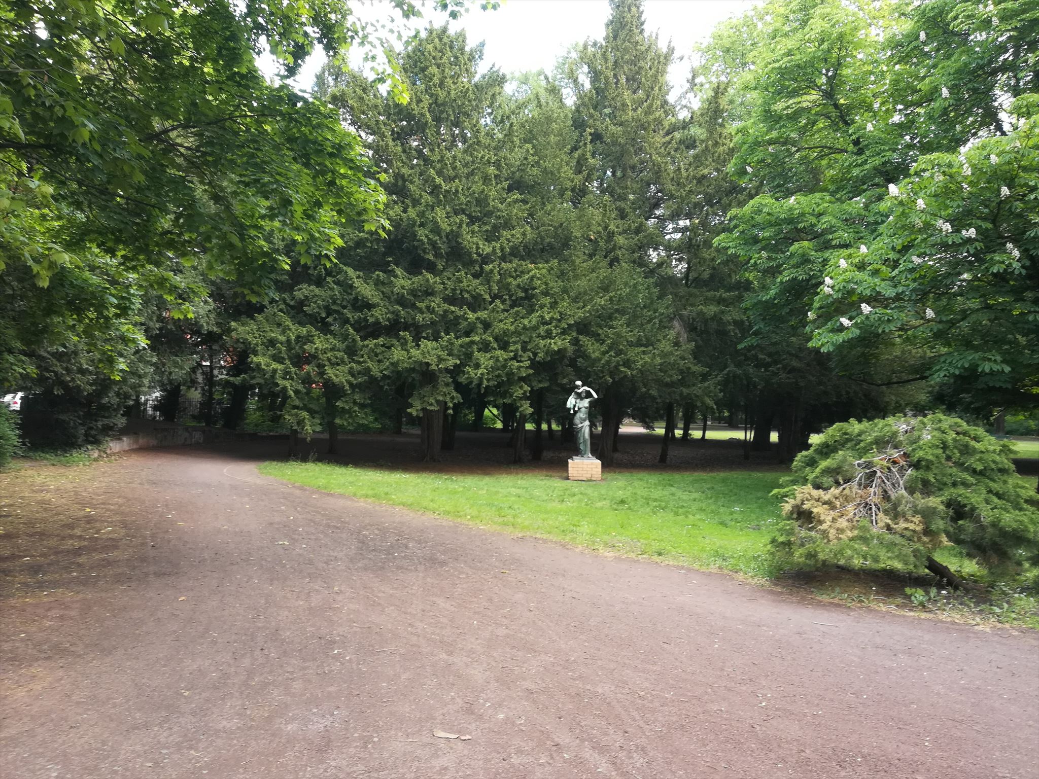 Brosepark - Berlin-Niederschönhausen, Germany - Wikipedia Entries on ...