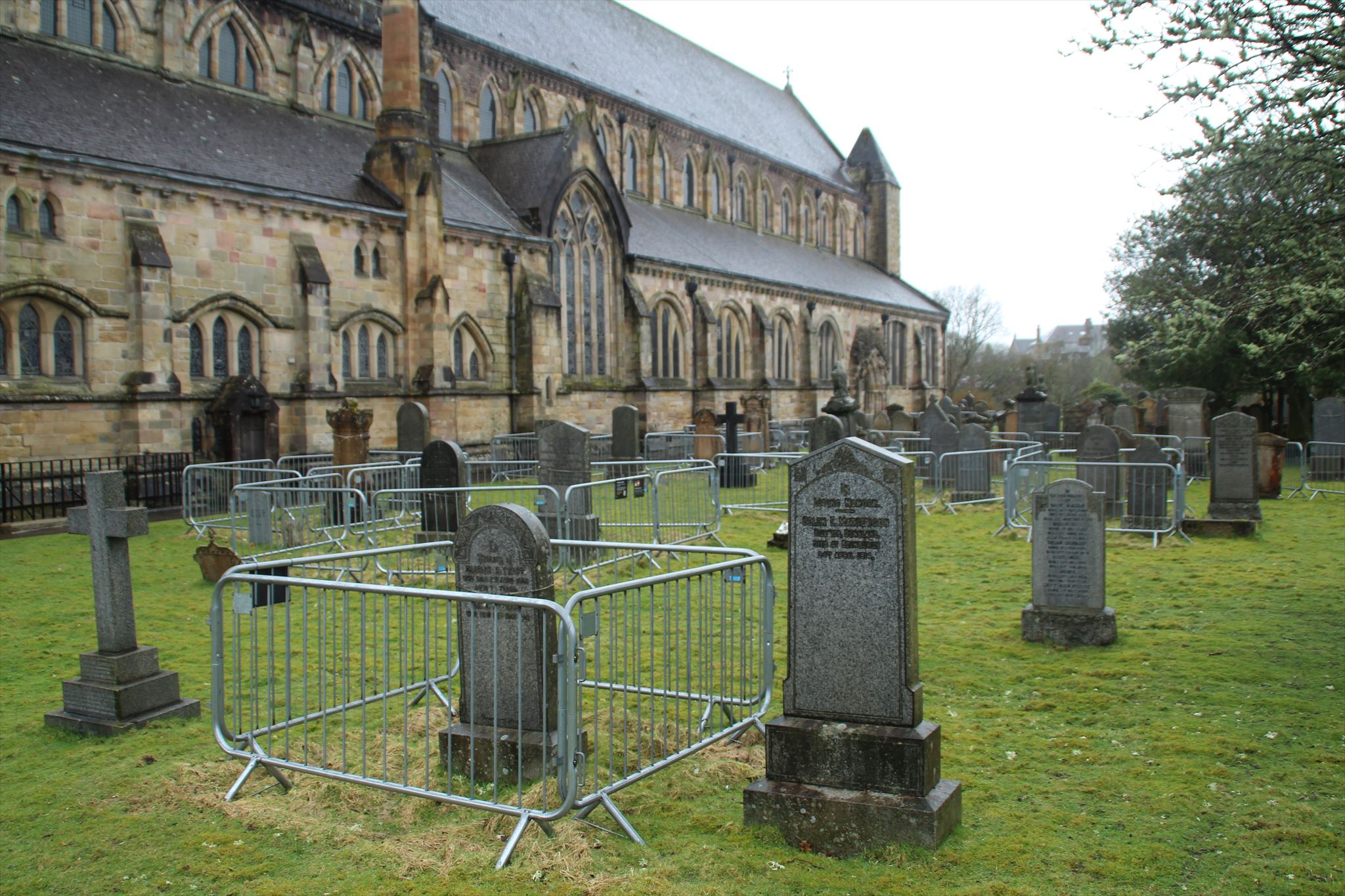 Dunblane Cathedral Churchyard - Dunblane, Scotland, UK - Churchyard ...