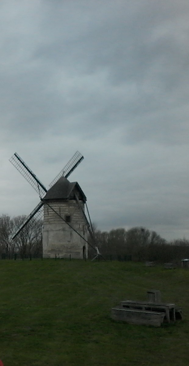 Le moulin de la Montagne - Watten, France - Official Local Tourism ...