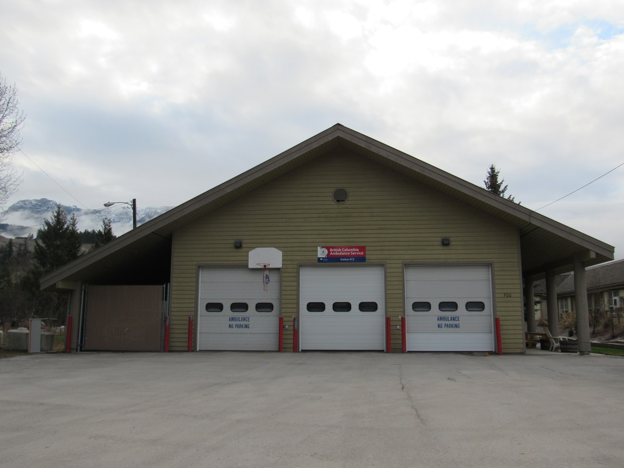 British Columbia Ambulance Service Station 413 - Golden, British ...