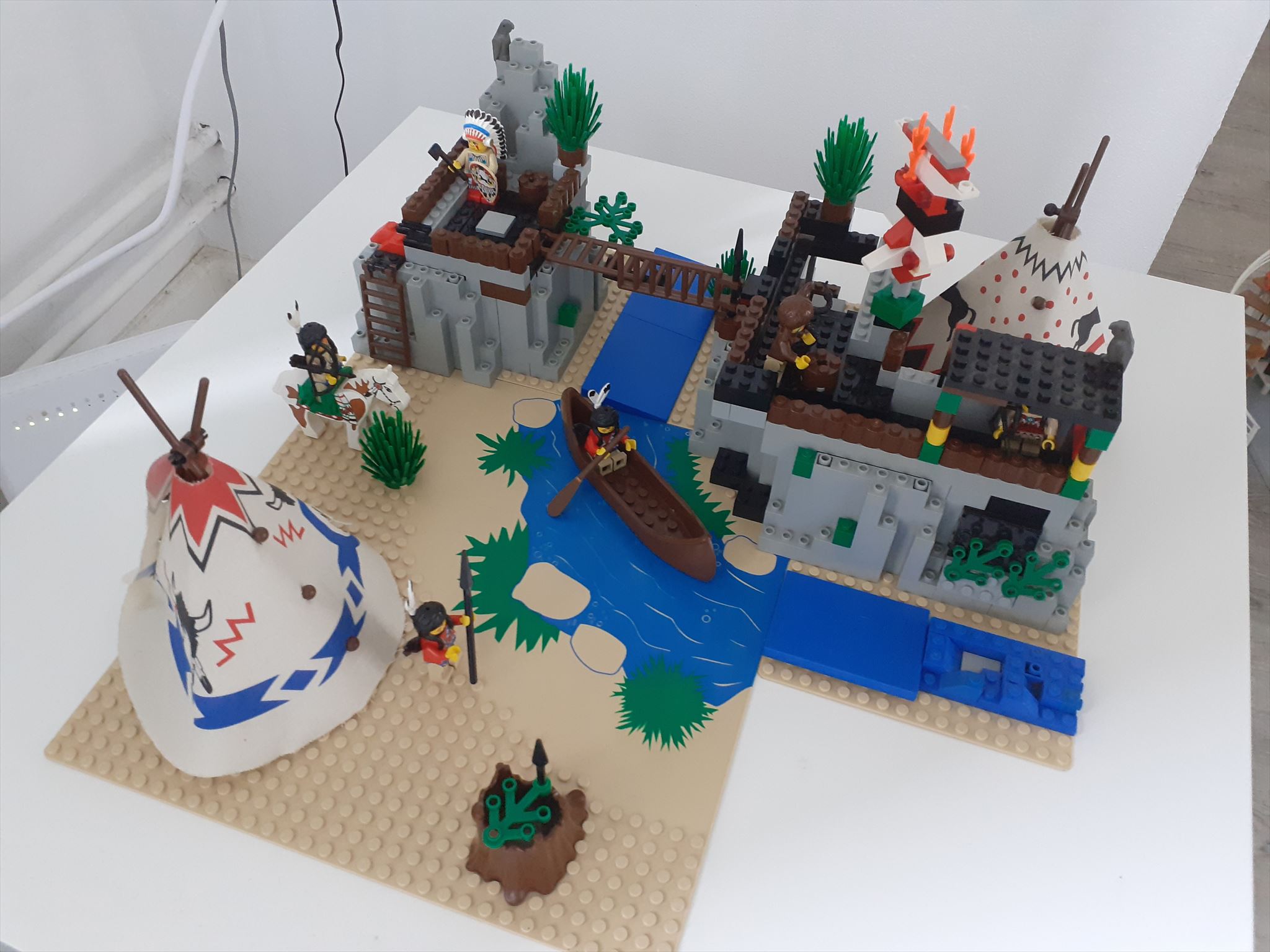 LEGO MOC 6766 Hidden Canyon by Legoivo | Rebrickable - Build with LEGO