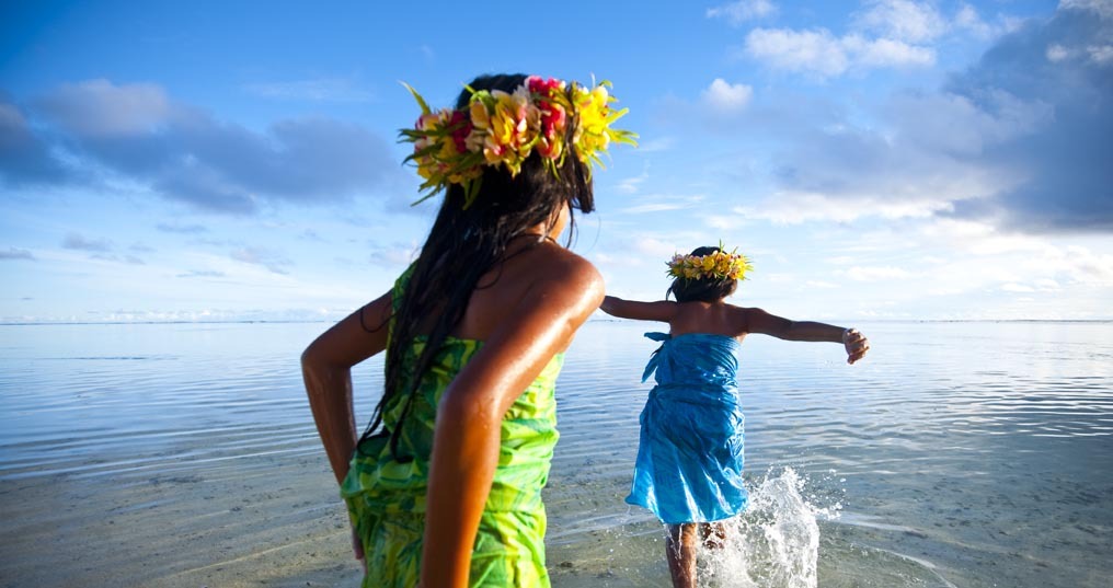 Come stay and discover the beauty of the Cook Islands