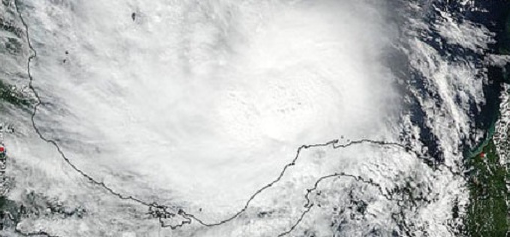 HURRICANE ON THE MOVE Caribbean coast border of Nicaragua and Costa Rica