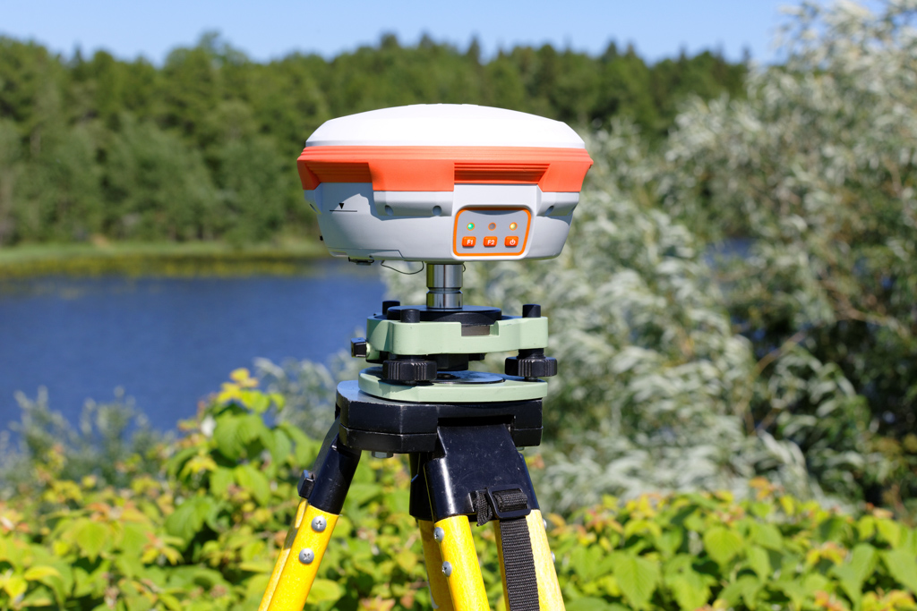 Practical GNSS Surveying - HalfMoon Education, Inc
