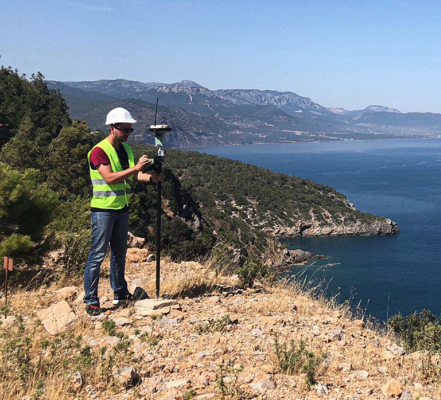 Practical GPS/GNSS Surveying - HalfMoon Education, Inc