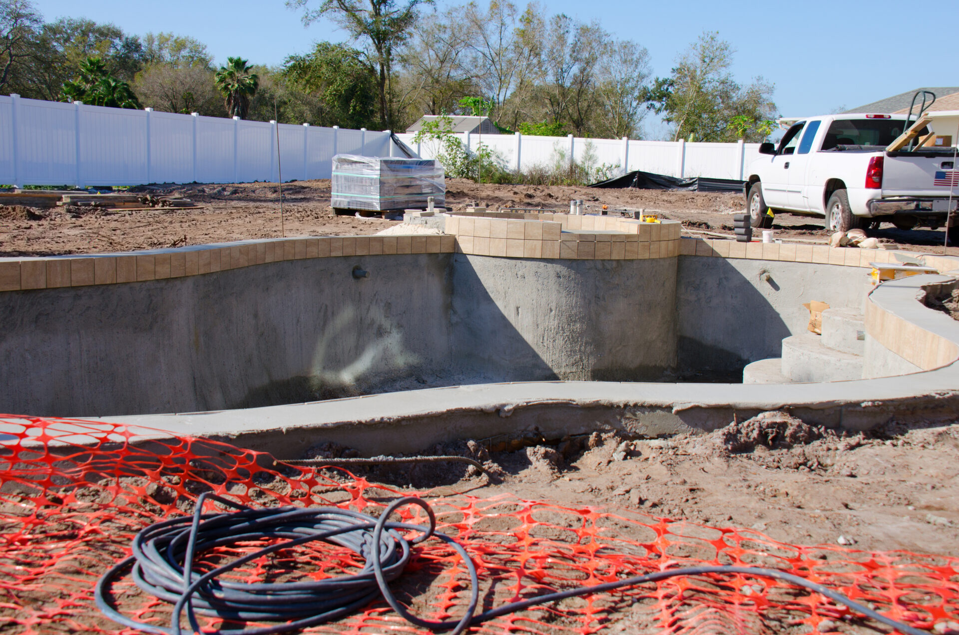 Pool and Spa Design and Construction – For Beginners - HalfMoon ...