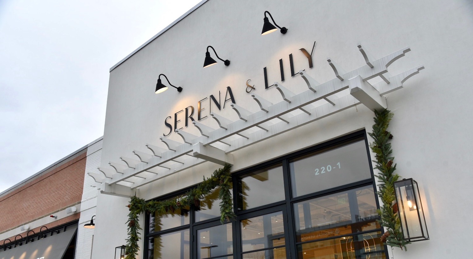 Newton-Based Non-Profit Partners With Chestnut Hill Square For Holiday ...