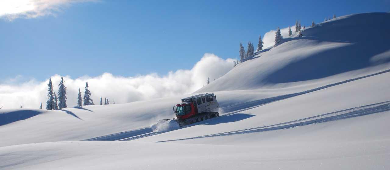 Great Northern Snowcat Skiing - 7 Day Cat Skiing Package