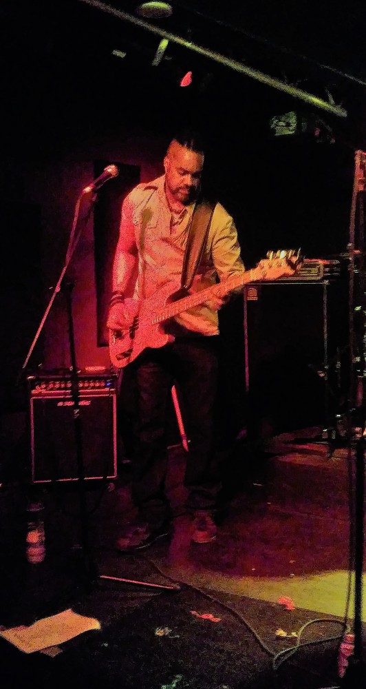 Malo Jones | Hendrix