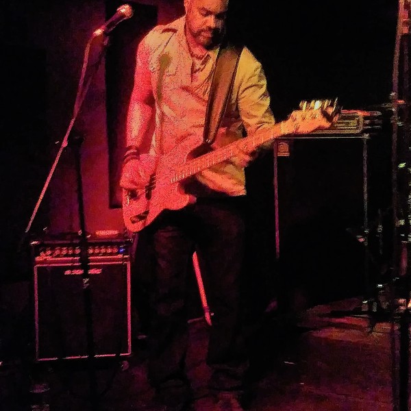 Malo Jones | Hendrix