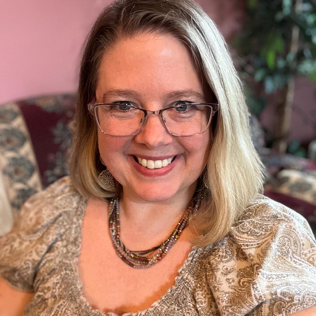 Melissa Reilly | HeySummit Speaker Network