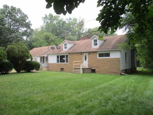 1422 Gilletts Lake Rd, Jackson, MI 49201 | Affordable HUD Home