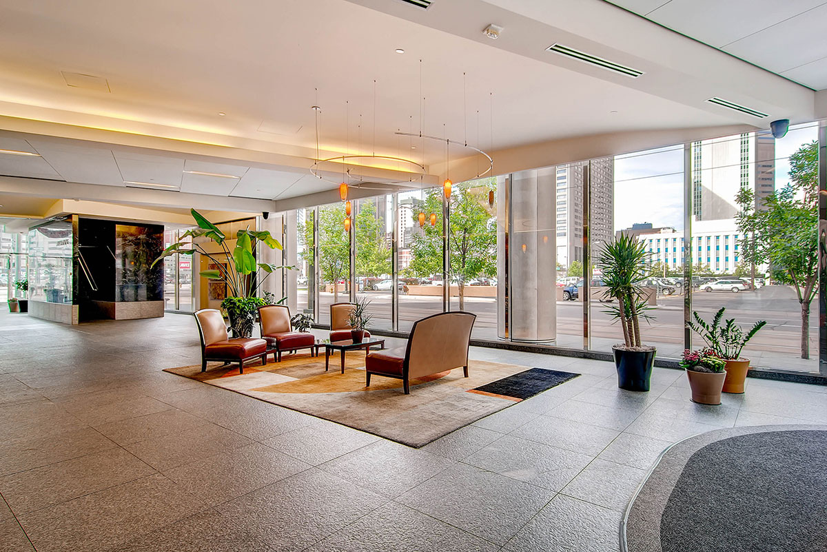 1999 Broadway - Hines