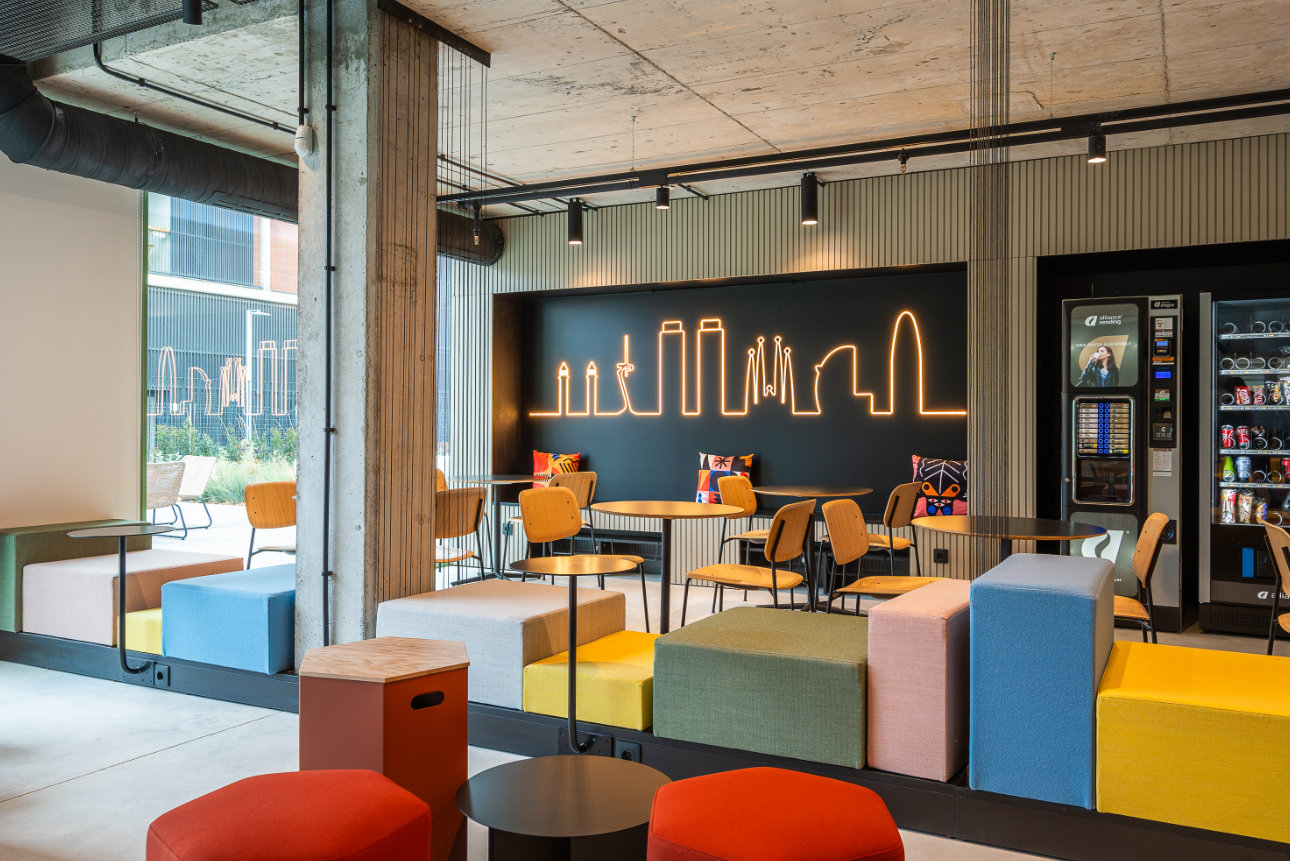 aparto Cristobal de Moura - Hines