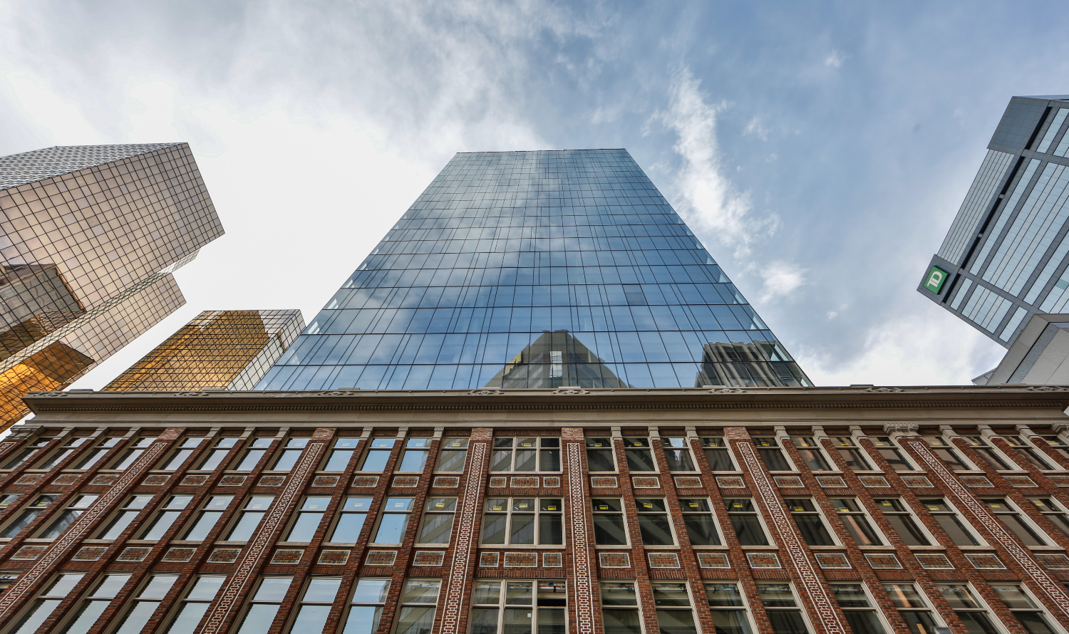 Enbridge Centre - Hines