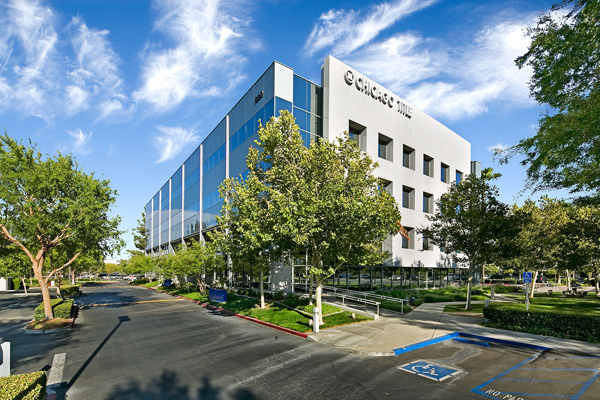 Tri-City Corporate Centre - Hines