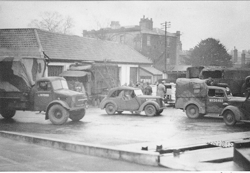 Collection of WWII British vehicles - British Vehicles - HMVF ...