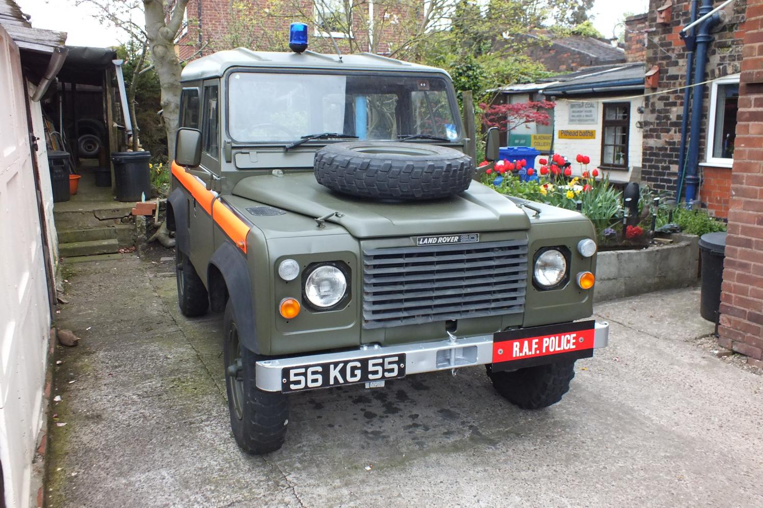 RAF Police Land Rover 90 - Emergency Services - HMVF - Historic ...