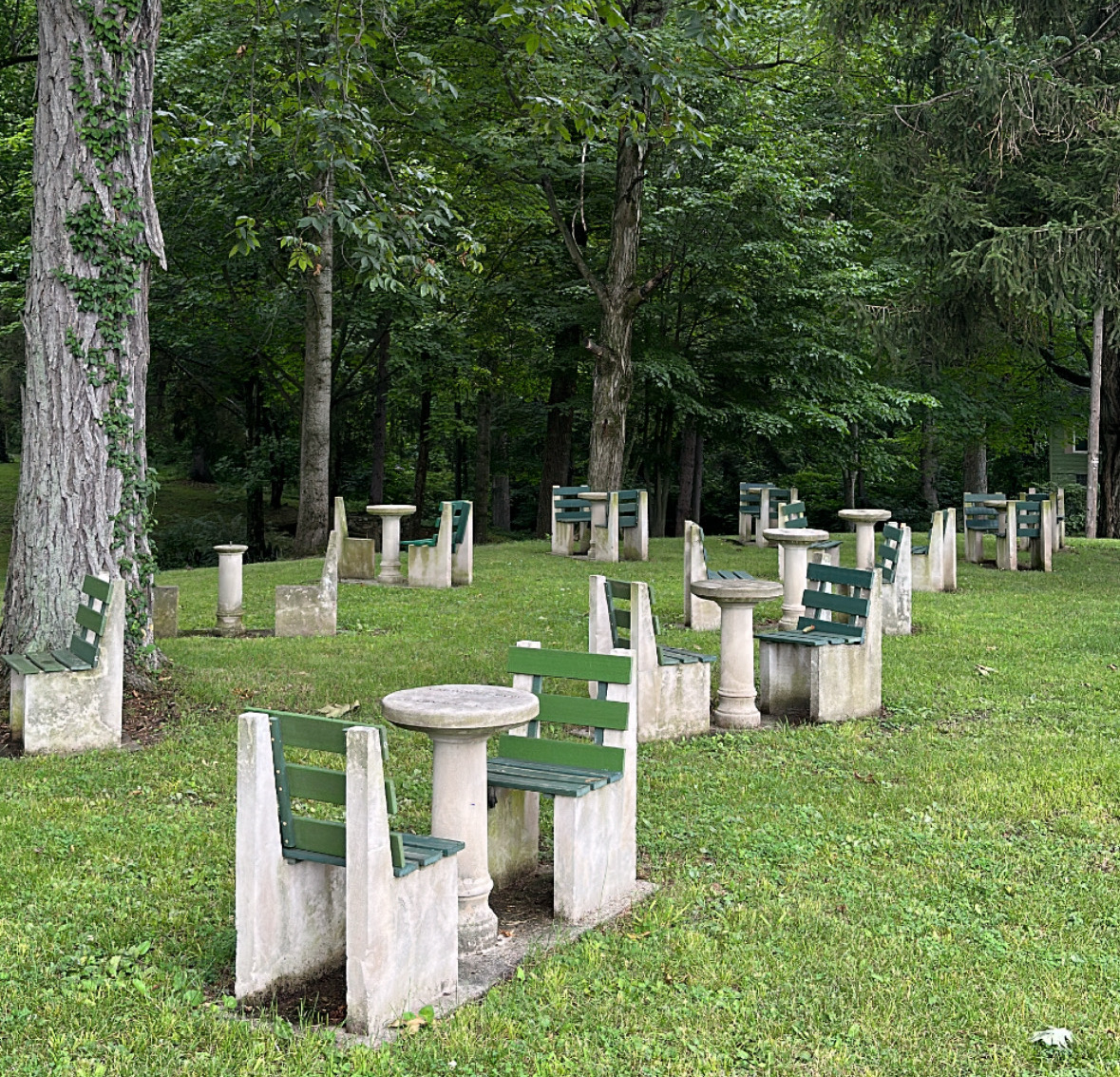 Hobart :: The Spiritualist by Taylor Lewandowski