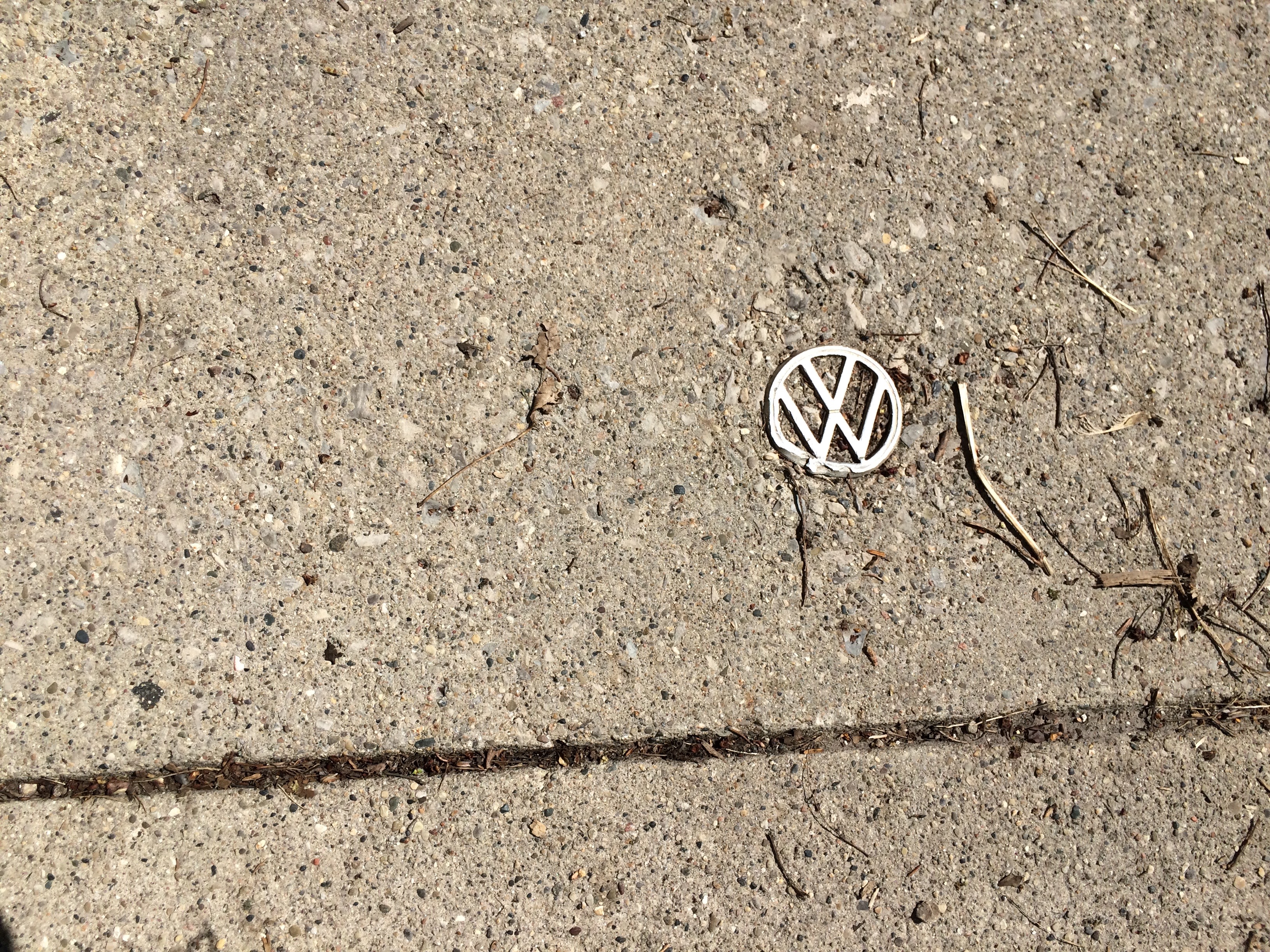 Hobart :: Slung Out and Wayward by David Nutt