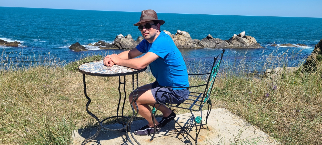 Hobart :: On Shape, Repetition, and Strangeness: Tao Lin interviews Jesse Nathan by Tao Lin