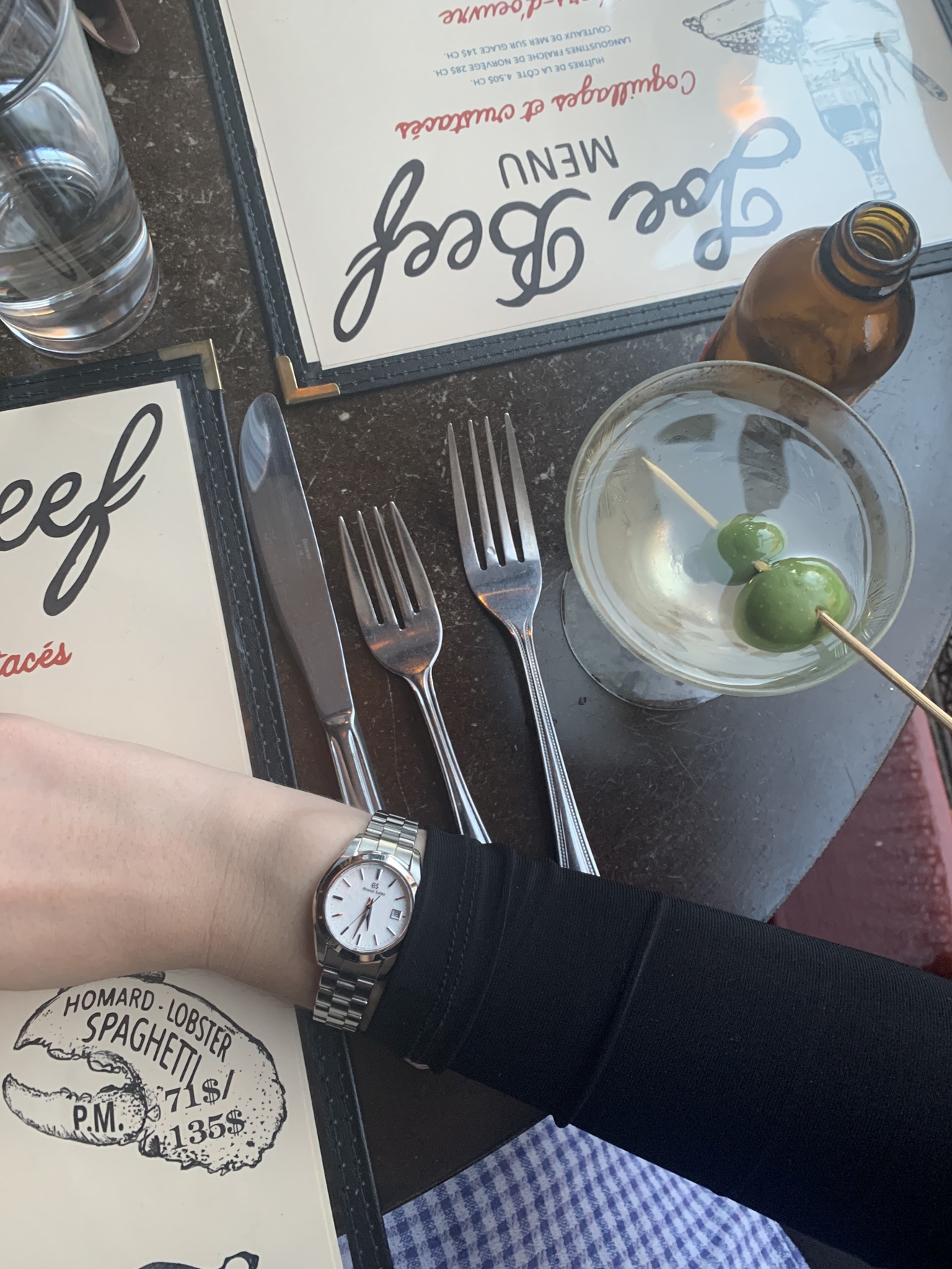 Hobart :: Escapement by Daisy Alioto