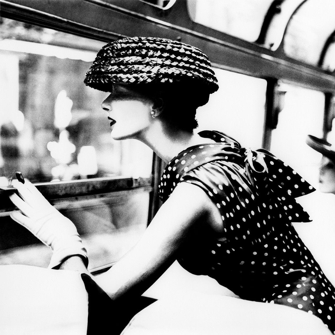 Lillian Bassman Photography - Holden Luntz Gallery