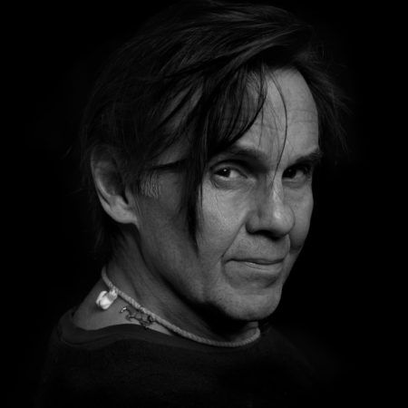 Martin Barnes on Jim Lee - Holden Luntz Gallery