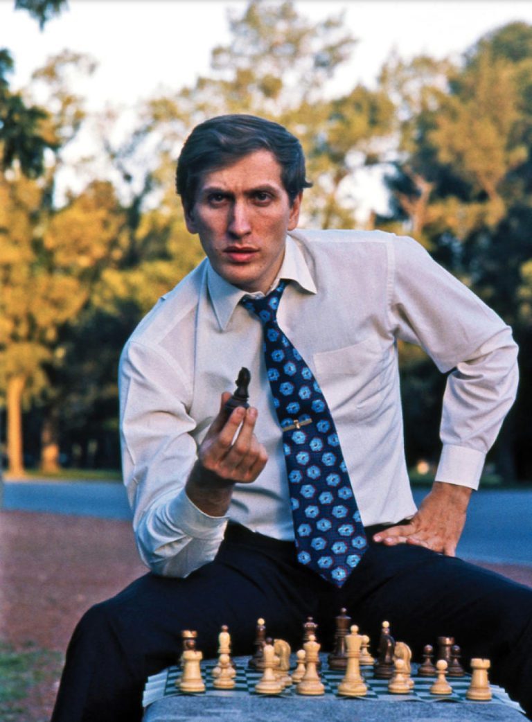 Holden Luntz Gallery - Bobby Fischer through Harry Benson's Lens