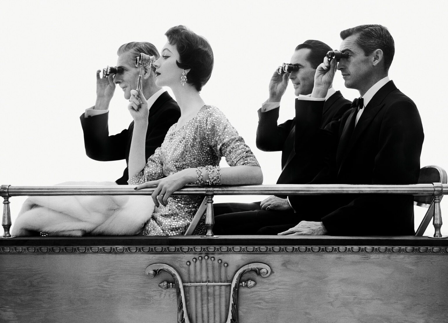 Dovima Opera Box - Holden Luntz Gallery