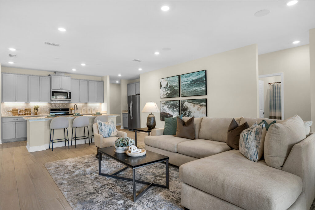 Florida Homebuilder Celebrates 40 Years - Holiday Builders