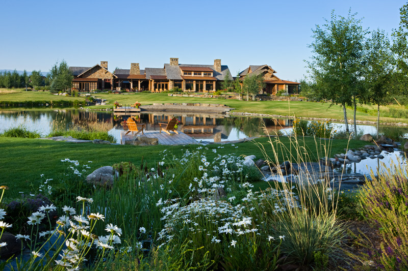 Old River Farm Residence - A Stunning Custom Mountain Retreat Home Design