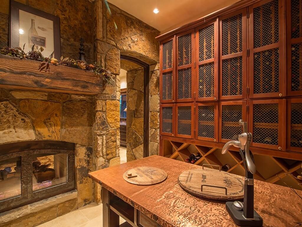 Home Stratosphere - Interior Design and Architecture