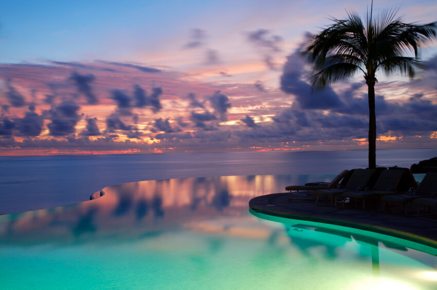 65 Incredible Infinity Pool Design Ideas (Stunning Photos)