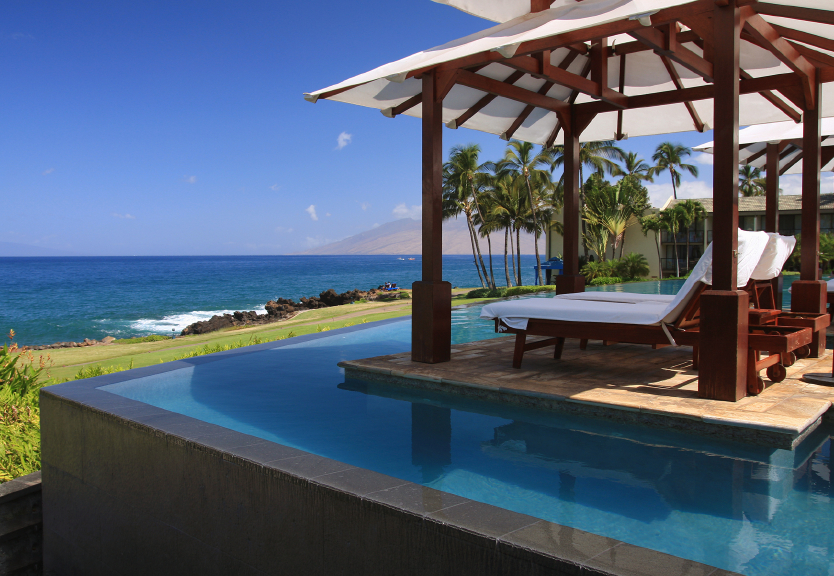 65 Incredible Infinity Pool Design Ideas (Stunning Photos)