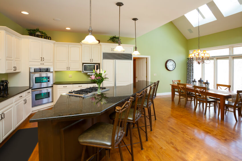 52 Beautiful Kitchens with Skylights (PICTURES)