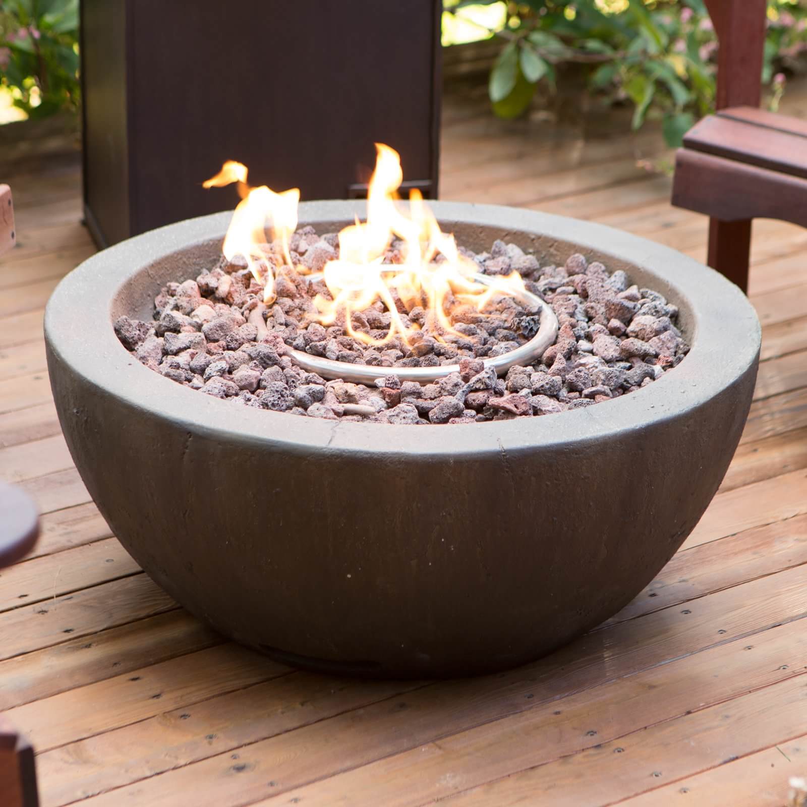 42 Backyard And Patio Fire Pit Ideas