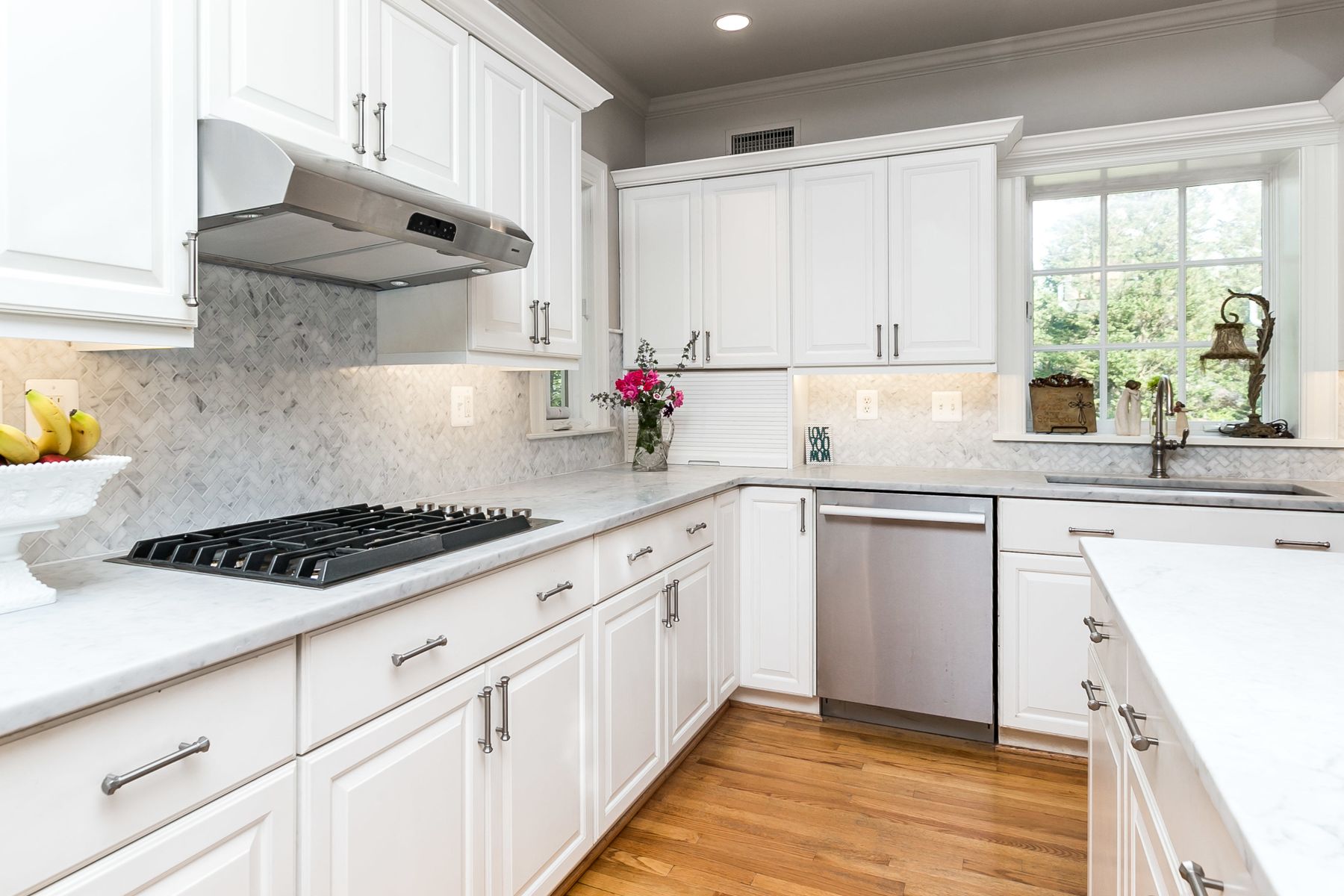 1818 Ruxton Road, Towson, MD 21204 | Hometrack Real Estate Marketing