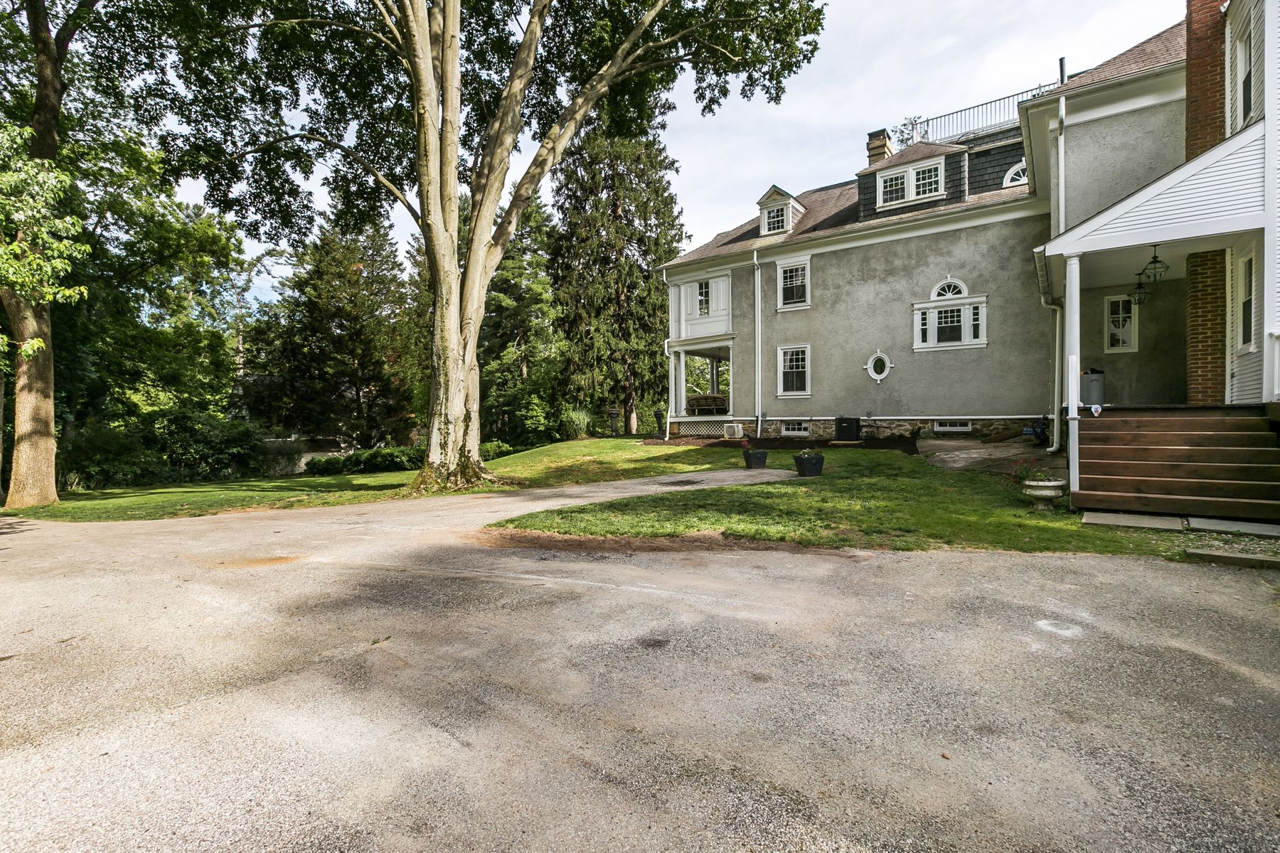 1818 Ruxton Road, Towson, MD 21204 | Hometrack Real Estate Marketing