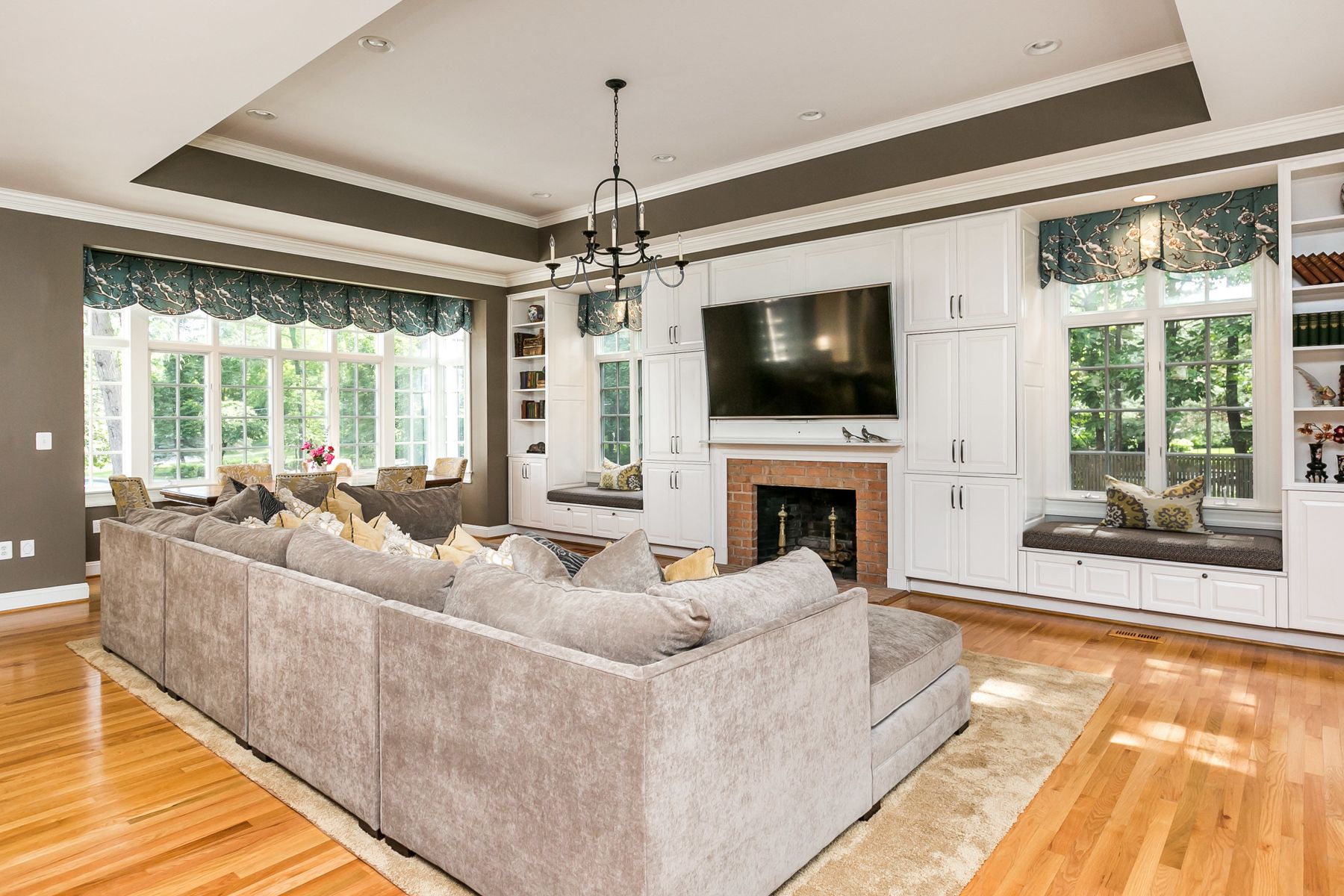 1818 Ruxton Road, Towson, MD 21204 | Hometrack Real Estate Marketing